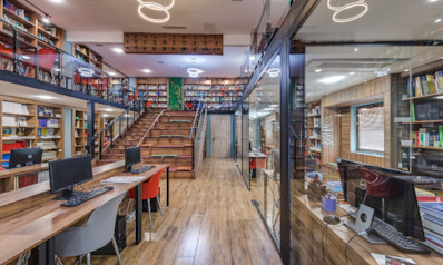 Click and Drag to look around